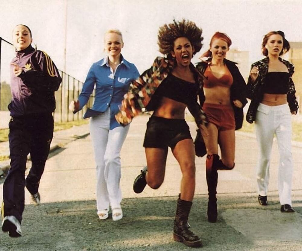 Οι Spice Girls επιστρέφουν με επετειακό άλμπουμ - ONE CHANNEL