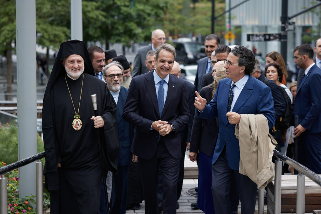 Στο Ground Zero ο Κυριάκος και η Μαρέβα Μητσοτάκη - «Η μάχη κατά της ...